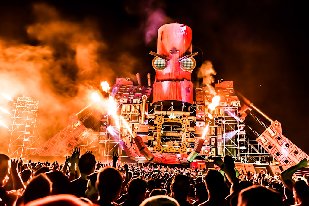 Q-dance
